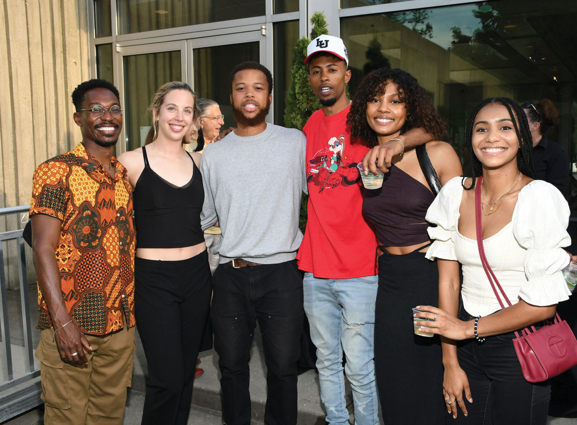 Feel Good Fridays—WonderFloyd Celebration! | Hudson River Museum